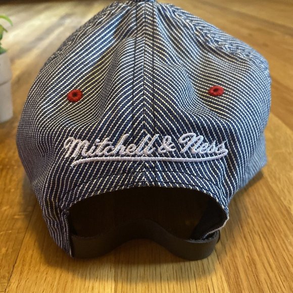 Mitchell & Ness | Accessories | Mitchell And Ness Nostalgia Co Adjustable Fit Chicago Bulls ...